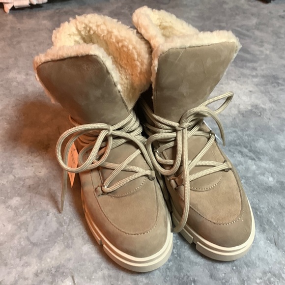 Shoes | Avellini Womens Boots Tan Suede And Shearling Brand New No Box ...